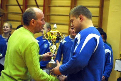 Kuršėnuose paaiškėjo šalies komandinio imtynių čempionato nugalėtojai ...